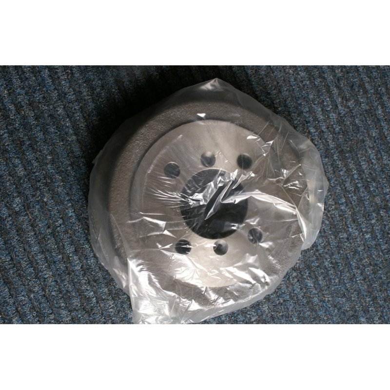 Brake drum Spitfire / Herald rear | The Triumph Sports Six Club